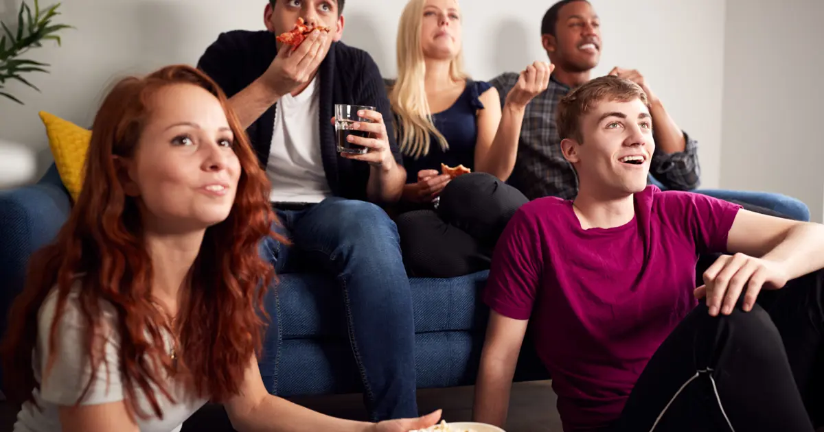 Distraction activities to help manage pain