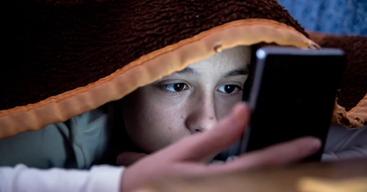 Screen time for teens: Overview